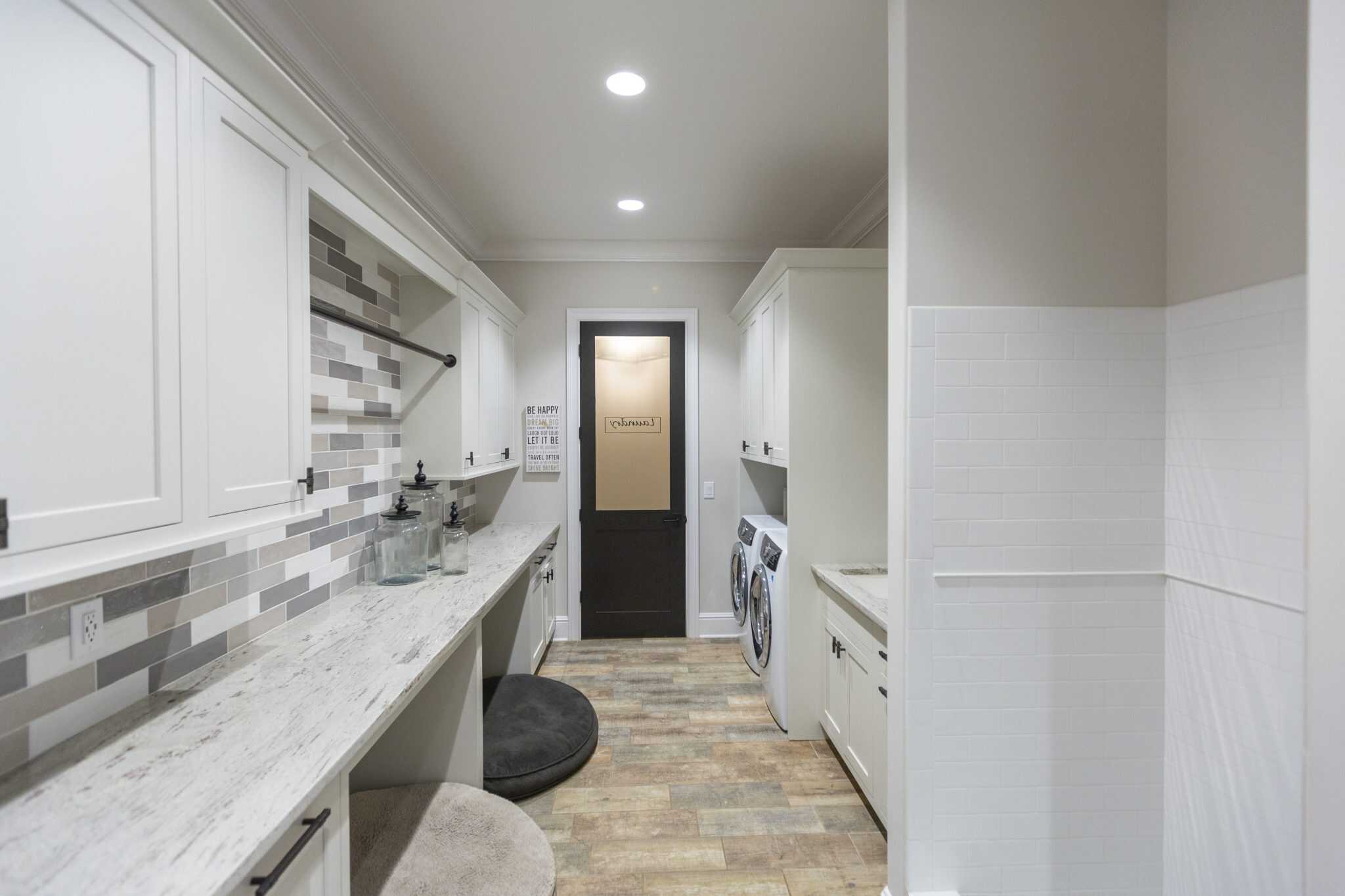 Custom Laundry Rooms - Hensley Custom Building Group